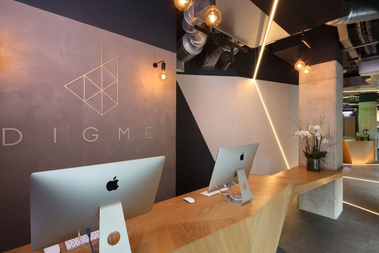 How To Design an Inviting Gym Reception - zynk